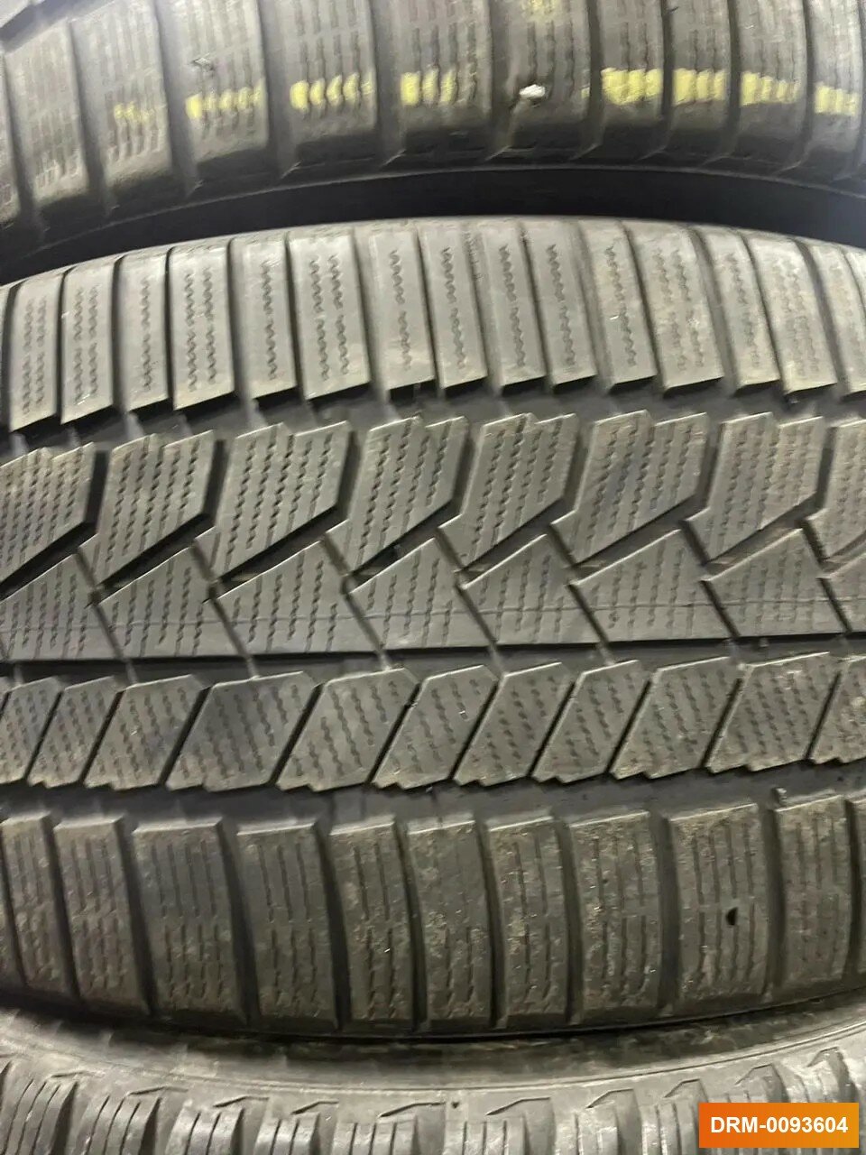 Комплект (2 шт) зимних БУ шин Continental ContiWinterContact TS 860 255/35 R19 40% износ 8325368351