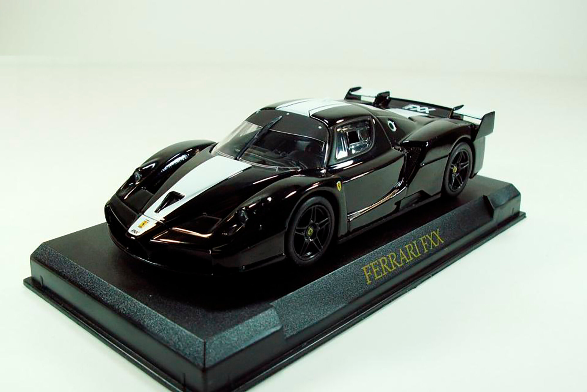 Модель коллекционная EAGLEMOSS Ferrari fxx (2005) / феррари фхх