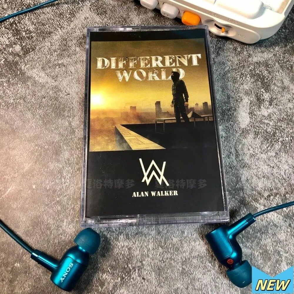 Аудиокассета (МС) Alan Walker Different World Совершенно новая запечатанная кассета NN-9