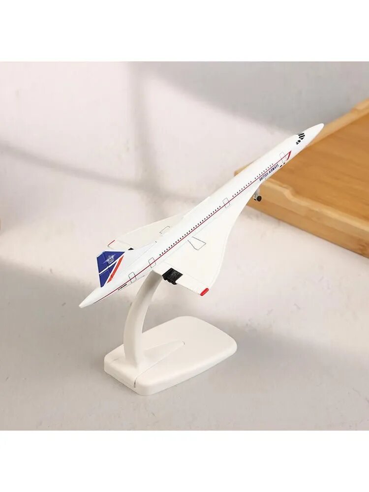 Модель самолета Singapore Concorde 20 см