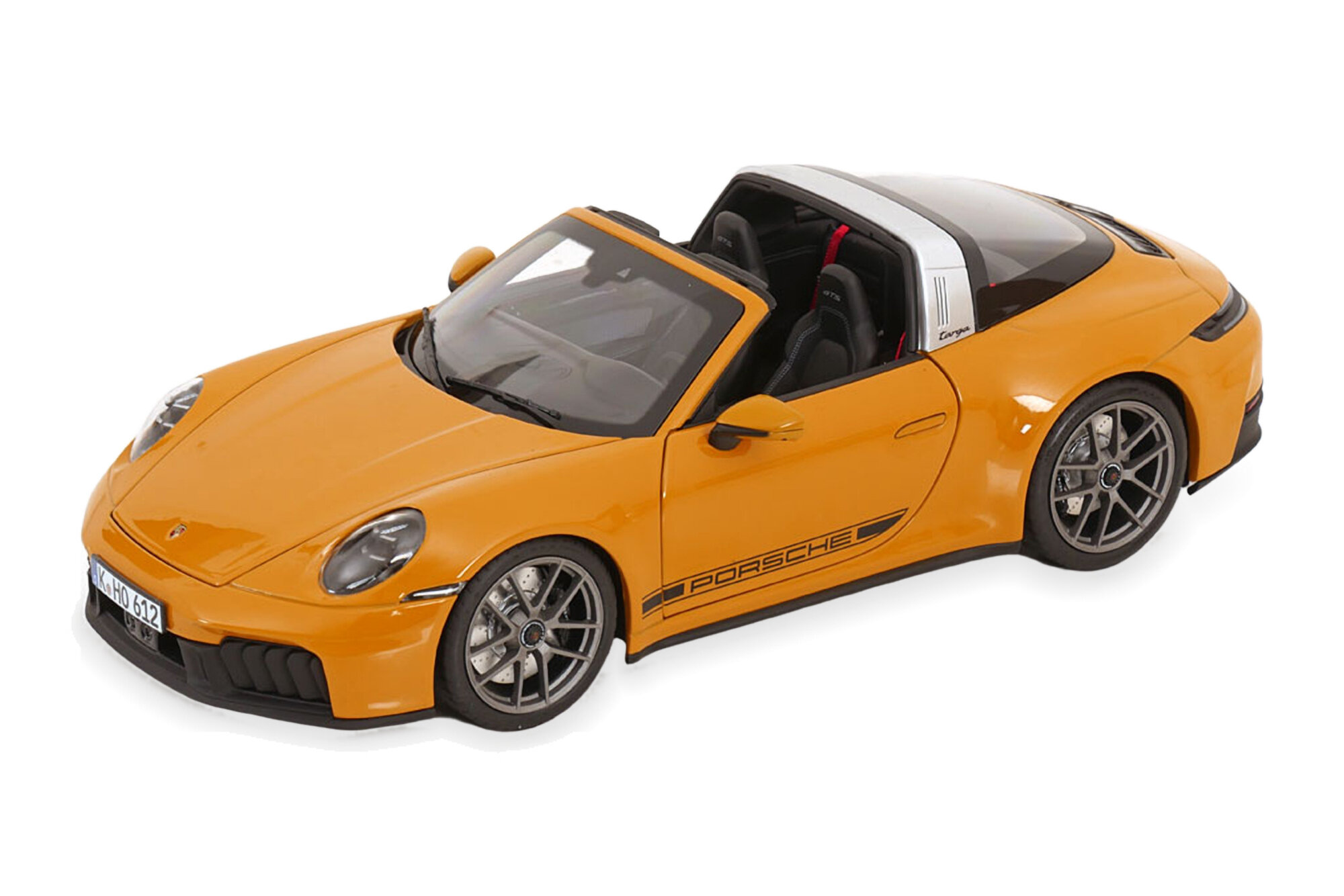 Модель коллекционная NOREV Porsche 911 (992) targa 2024 ochre-yellow / порше 911 992 тарга охристо-желтый