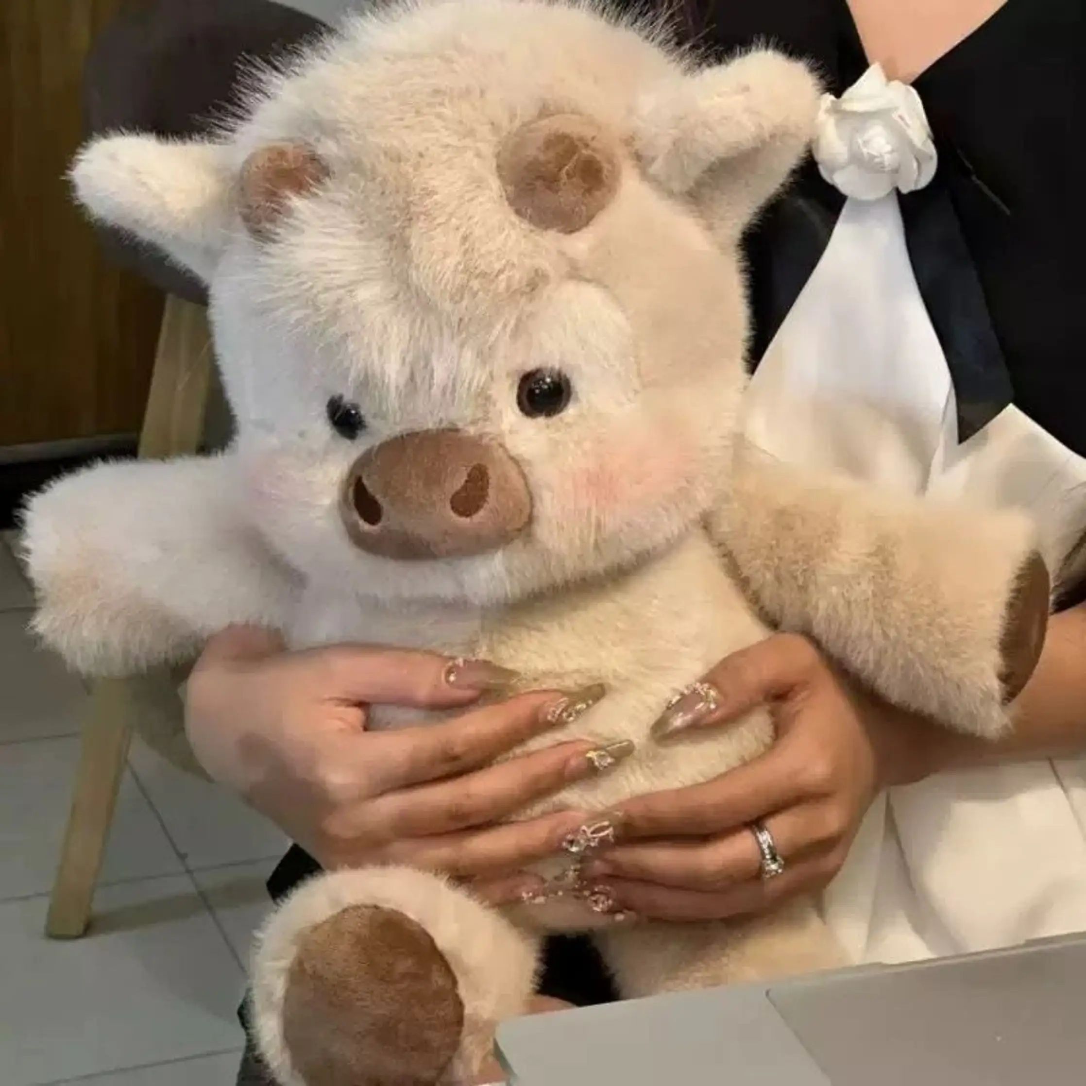 Бегущий теленок игрушка мягкая