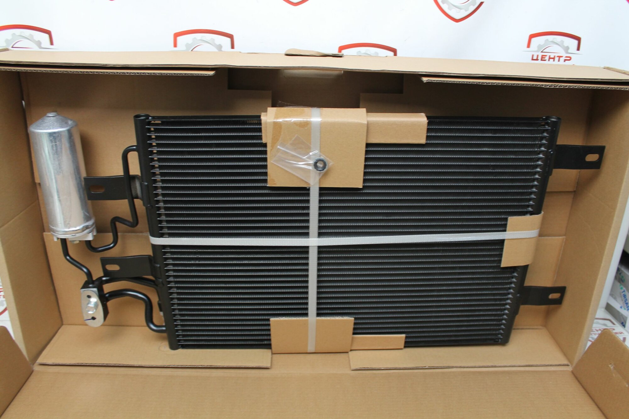 Радиатор кондиционера Opel Meriva A NRF 35646