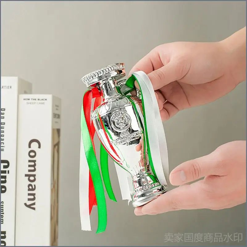 Модель трофея кубка европы из смолы 16 см для полок и оформления спортивных мероприятий