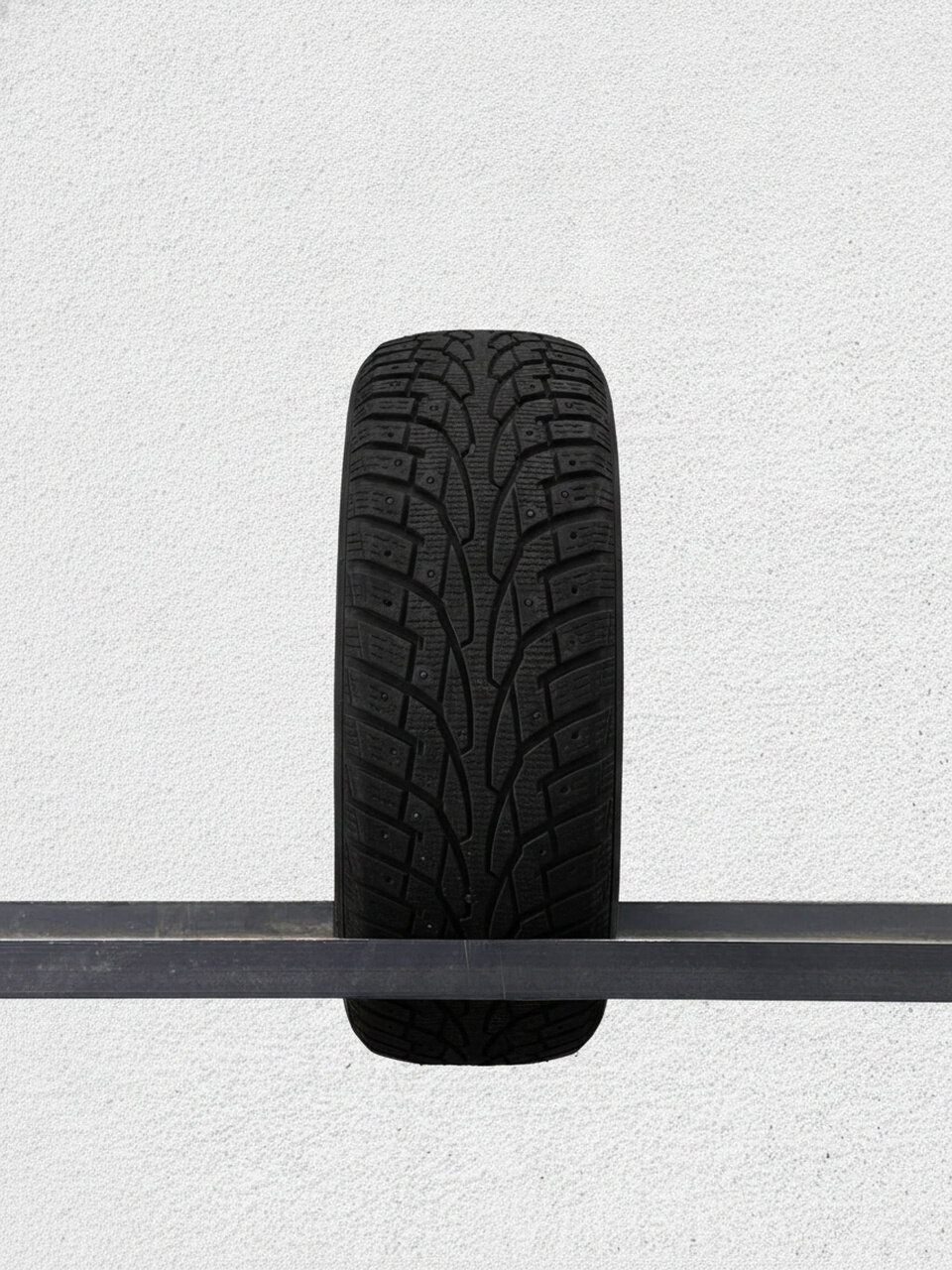 Зимние шины шипованные NANKANG SW-7 205/55 R16 40.0% износ PT0010854 DSV064