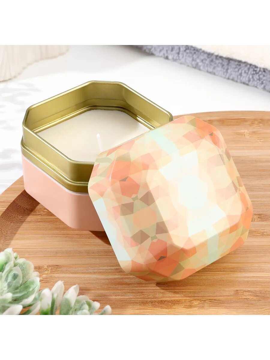 Свеча ароматическая Aromatic Candle лимон, базилик, мандарин