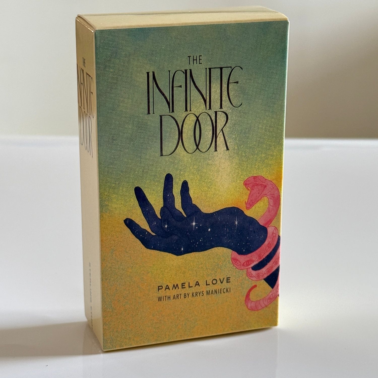 Карты Таро "Бесконечная дверь", The Infinite Door Tarot Cards