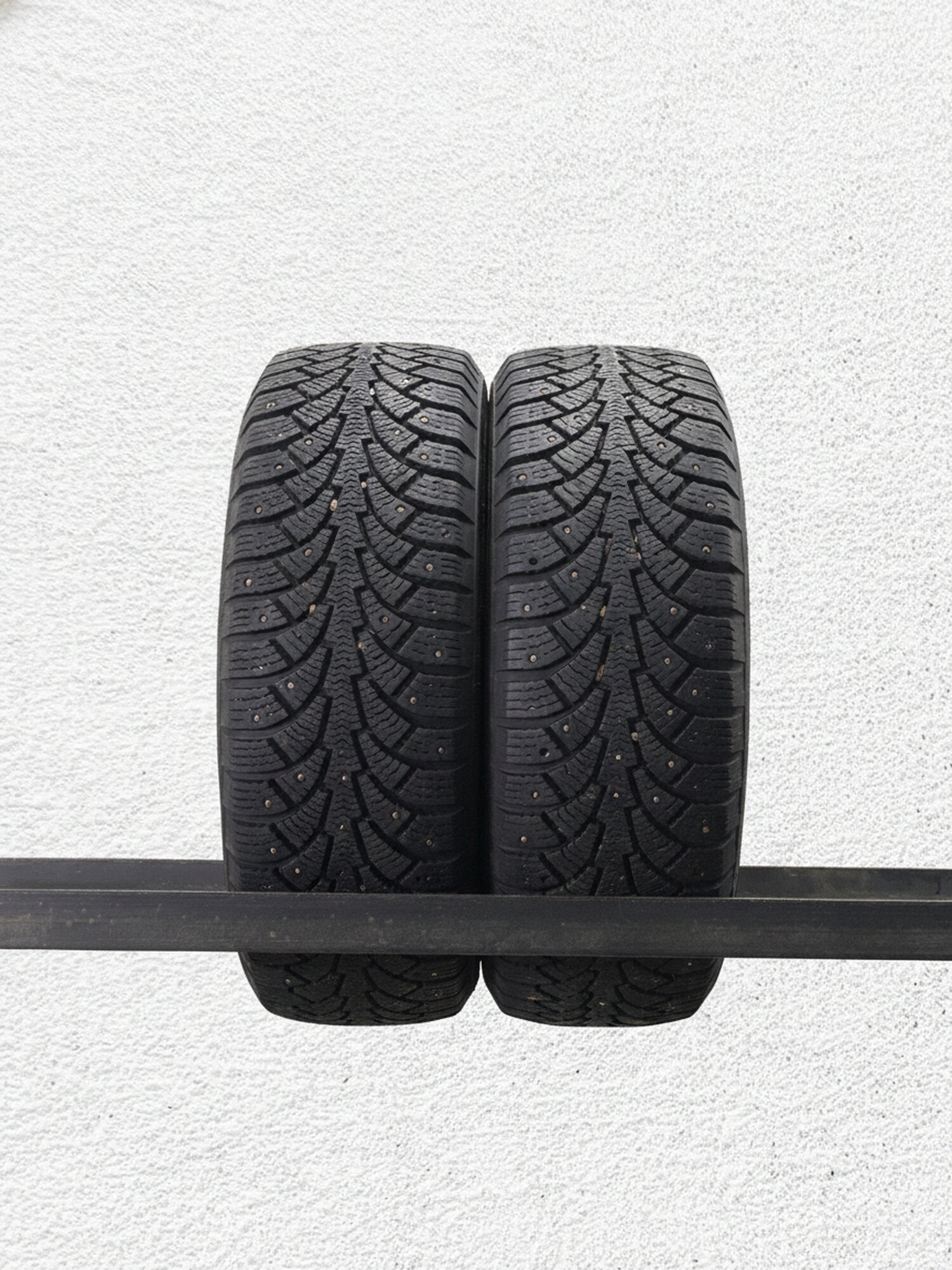 Зимние шины шипованные Кама Euro 519 195/60 R15 20.0% износ PT0010783 TSB053157