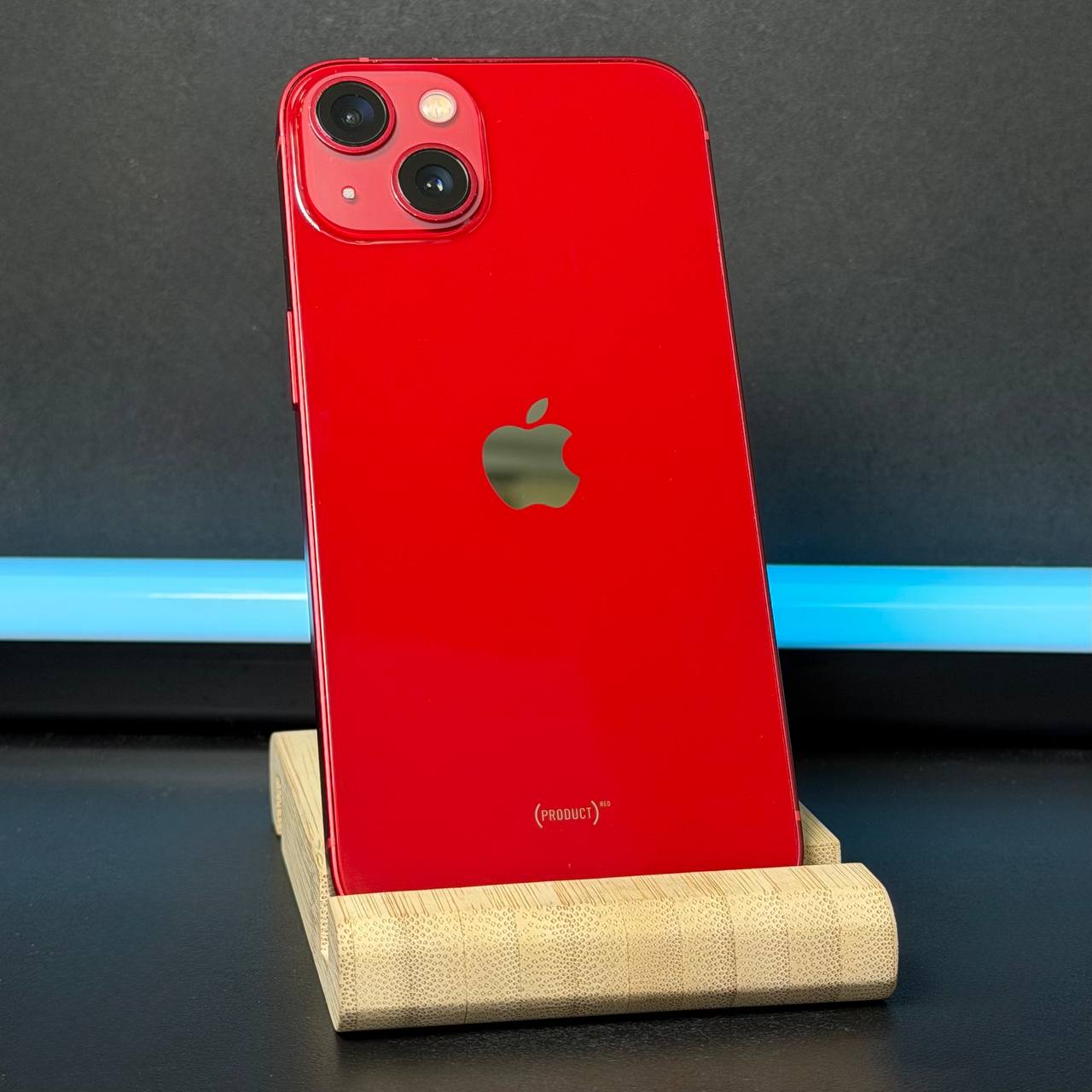 Смартфон Apple iPhone 13 128 ГБ, nano-SIM + eSIM, красный