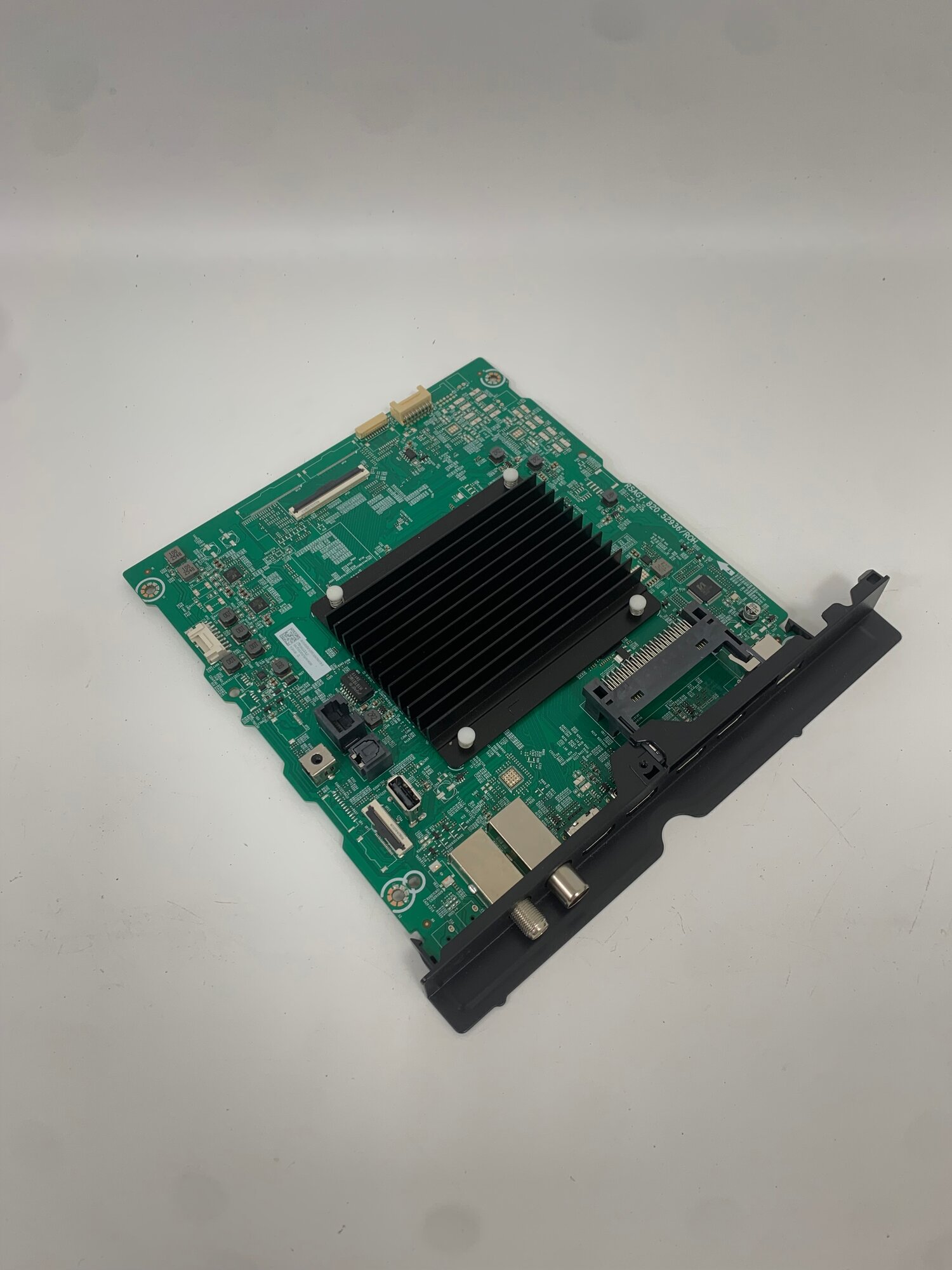 Материнская плата (Main Board) RSAG7.820.52936/ROH для телевизоров Hisense 55U7S