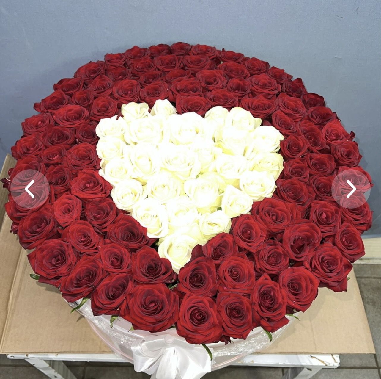 101 роза в коробочке с сердцем
