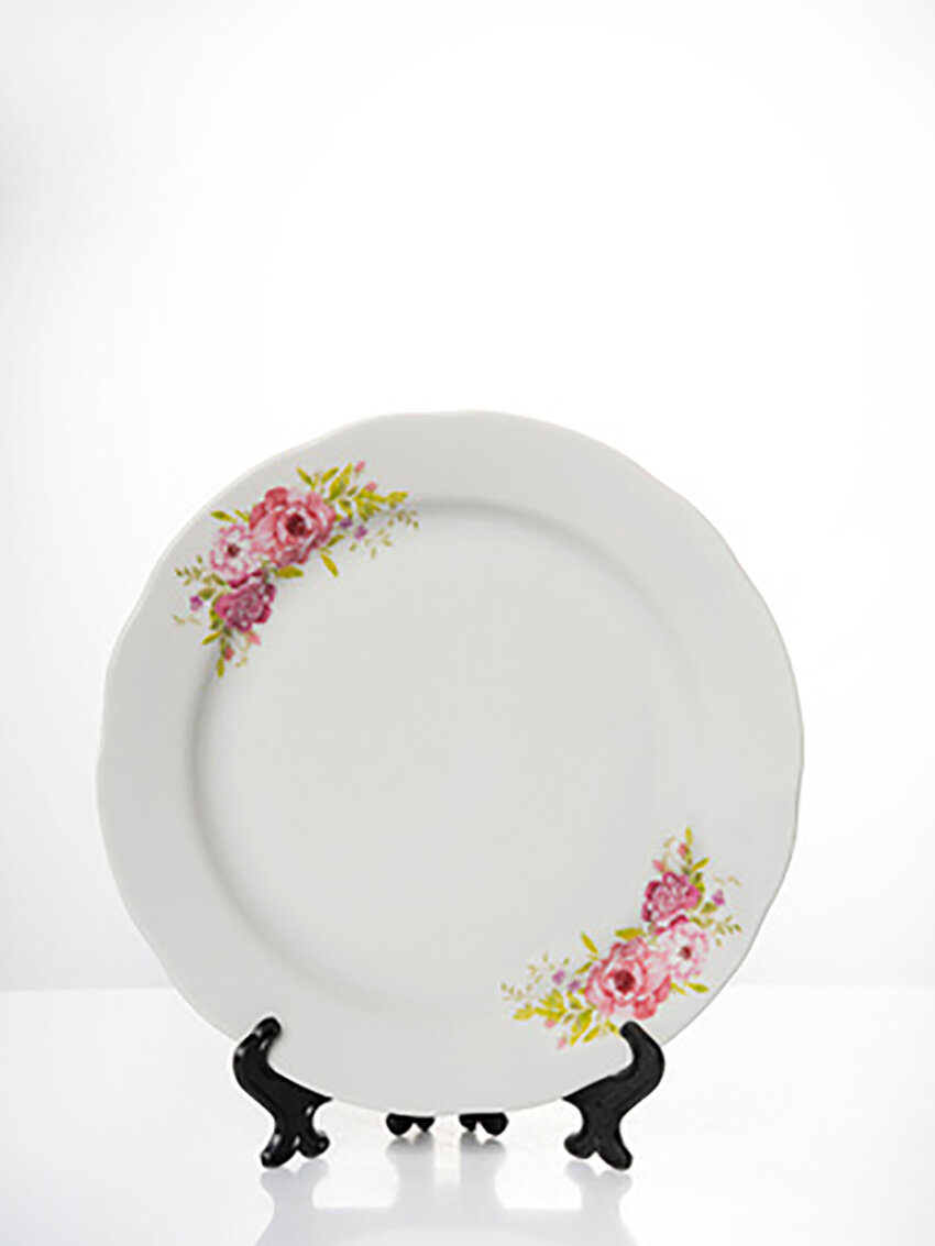 Тарелка фарфоровая мелкая 240мм. "Оливия" вырезной край, Дулево