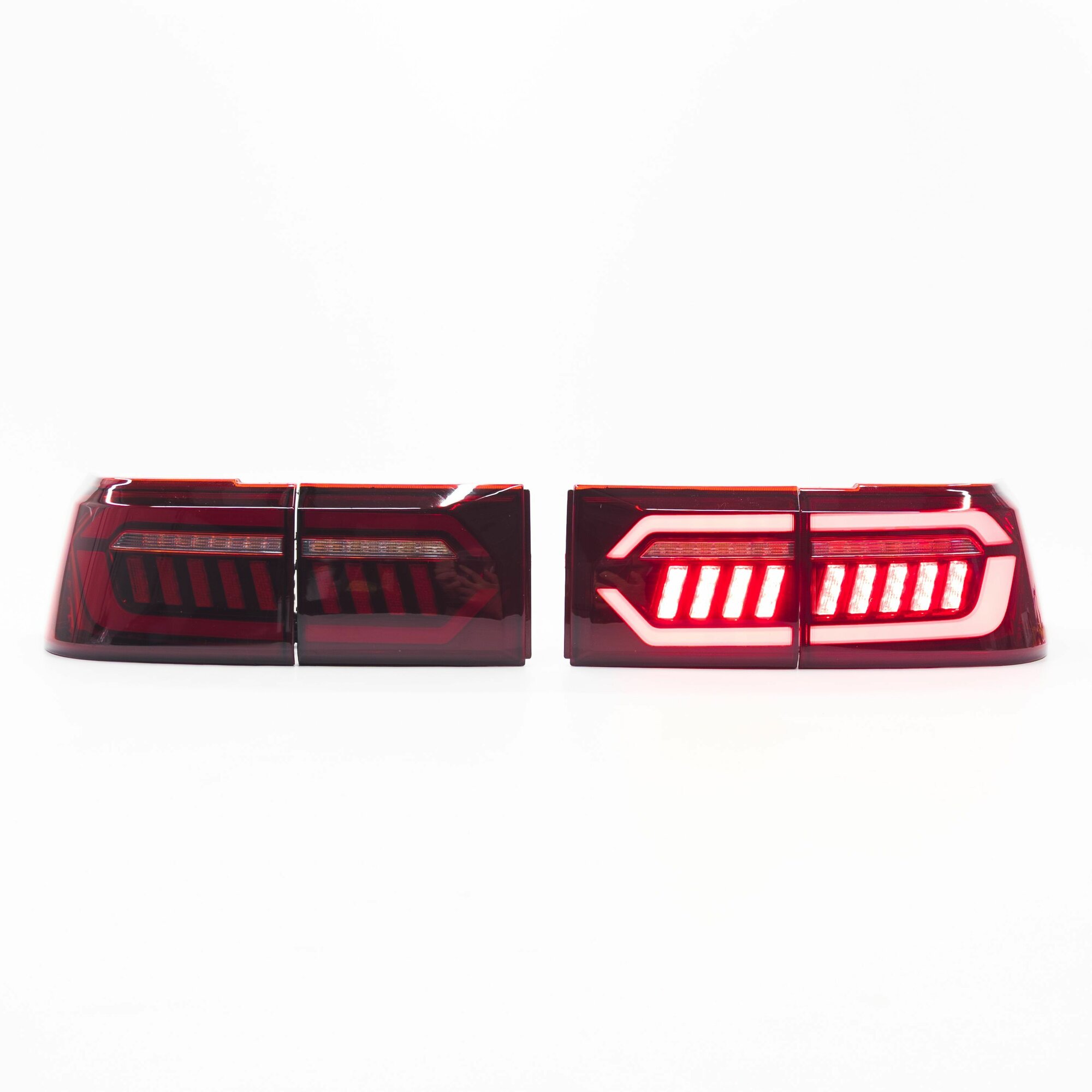 Задние фонари LED в стиле "Audi RS" для ВАЗ 2110-12 (красные)