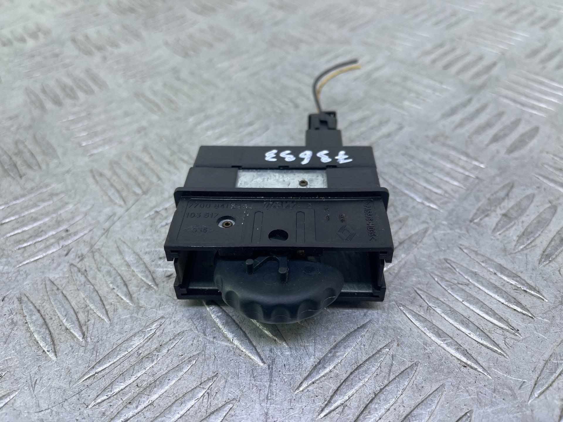 Кнопка освещения панели приборов Renault Scenic 1 (1996 - 1999) 7700841245