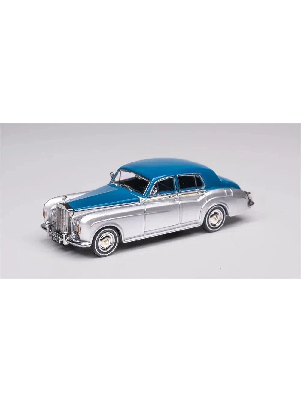 GFCC 1:64 Silver Could 1965 Rolls Royce Легковая модель автомобиля