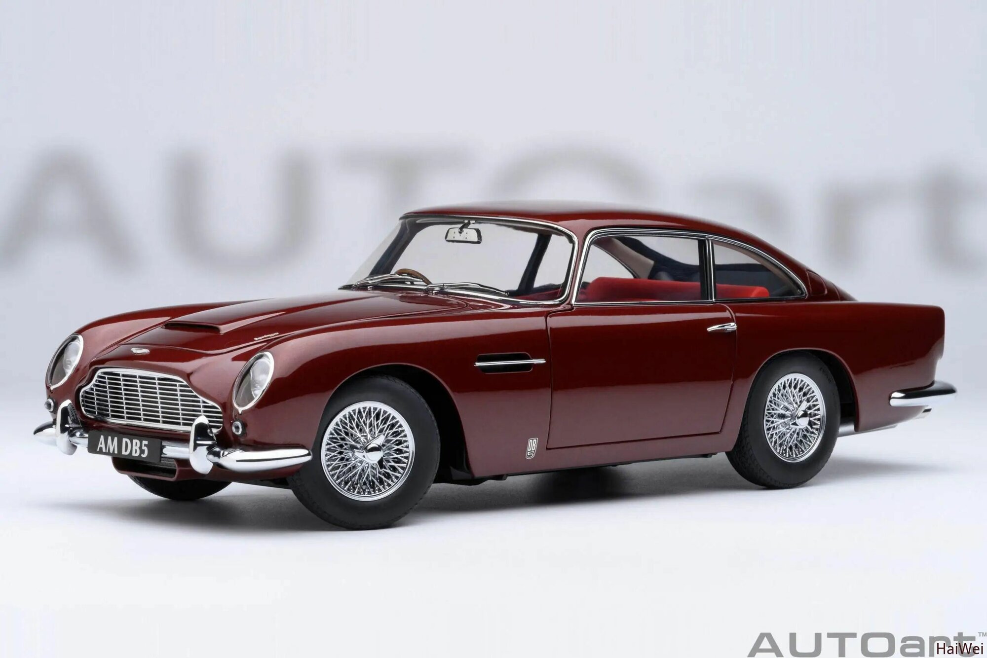 Машинка AUTOart 1:38 Астон Мартин DB5 007 Версия для фильма Модель автомобиля