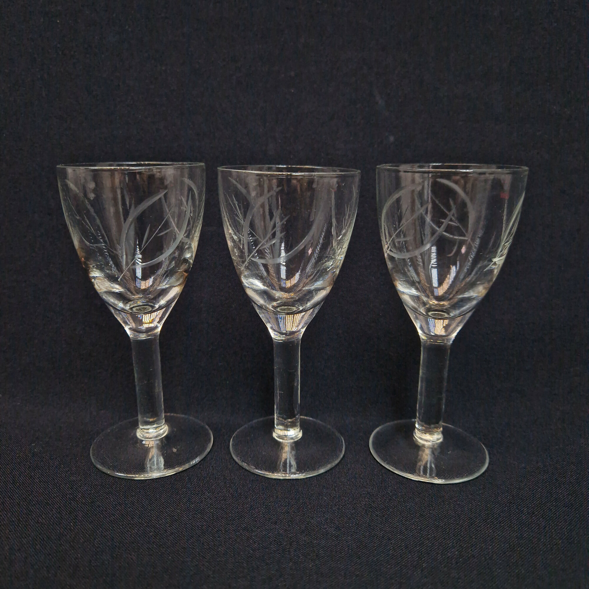 Рюмки винтажные, СССР. Набор 3 шт, стекло