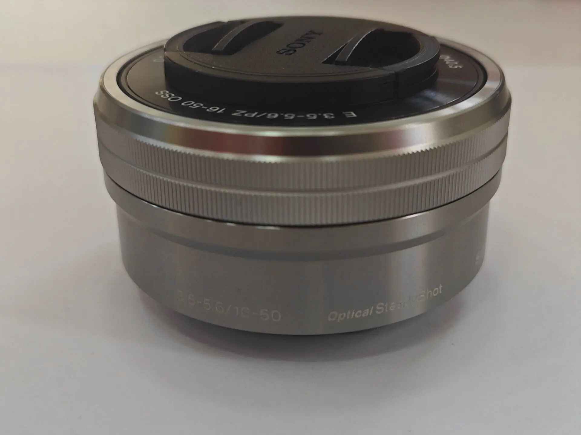 Объектив-Sony SELP1650 — фото 1