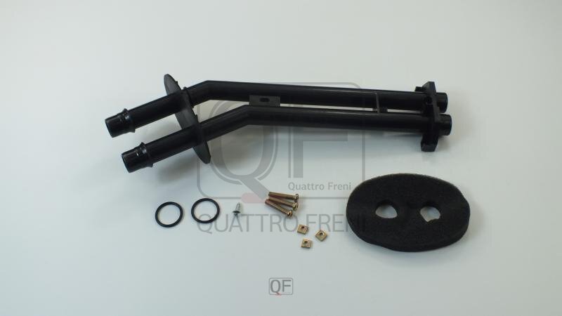 Патрубок системы охлаждения Quattro Freni QF45A00283