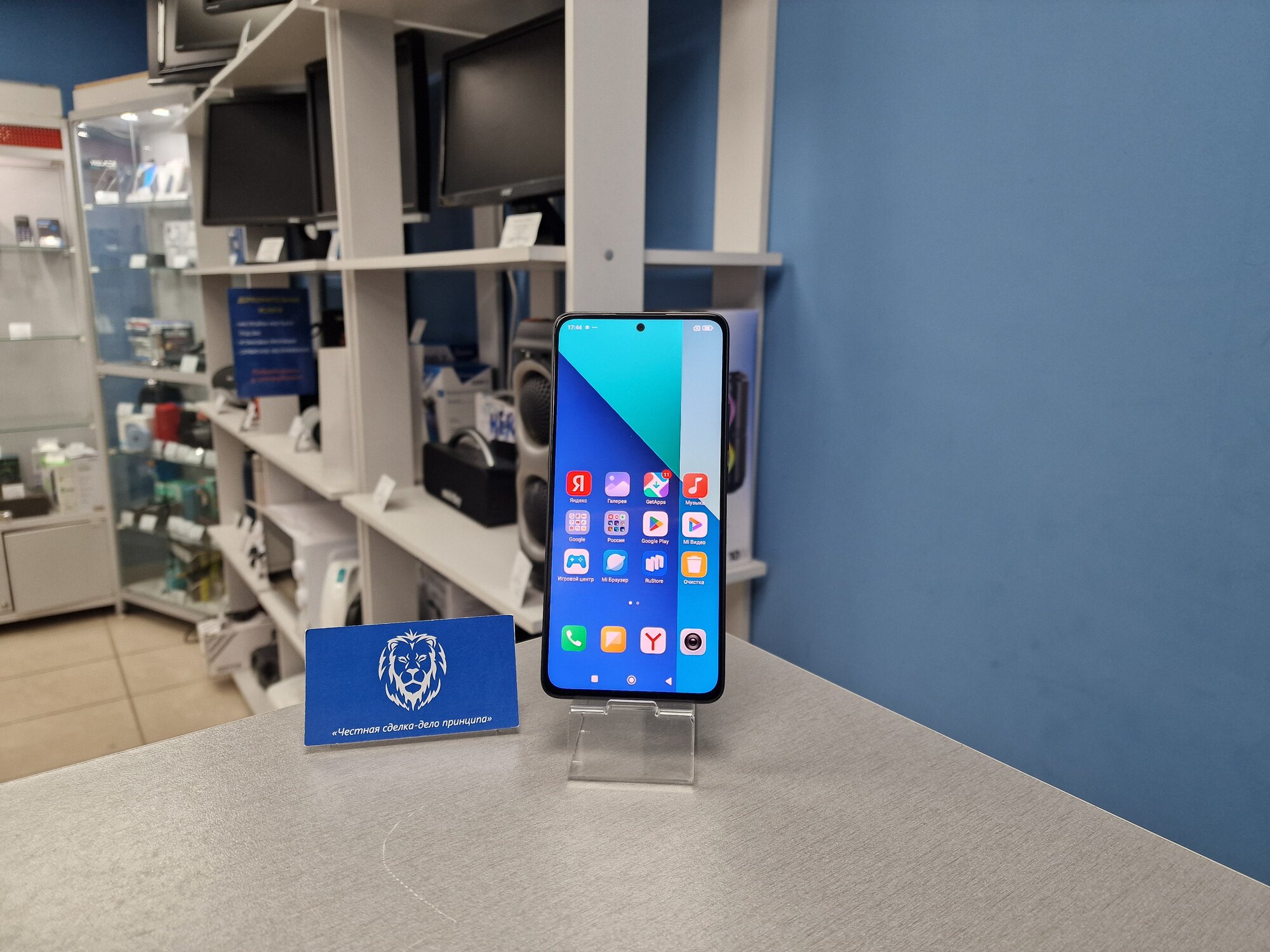 Смартфон Xiaomi Redmi Note 13 6/128Gb Midnight Black 23124RA7EO