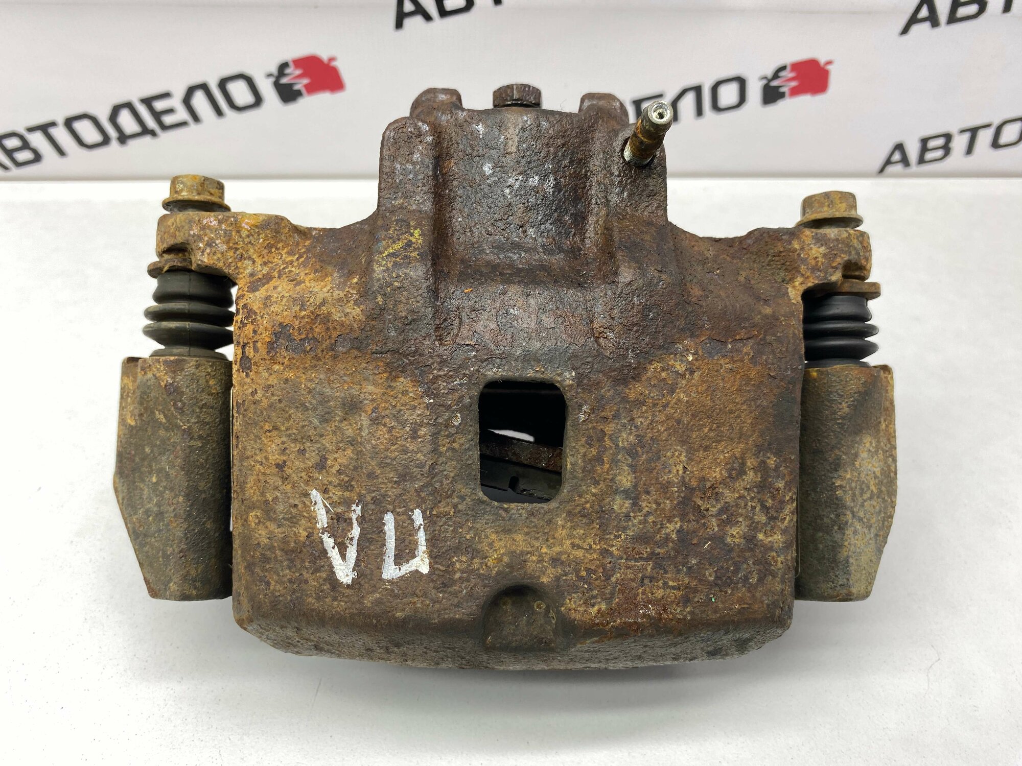 Суппорт тормозной п/л Mitsubishi Lancer 9 2004 г