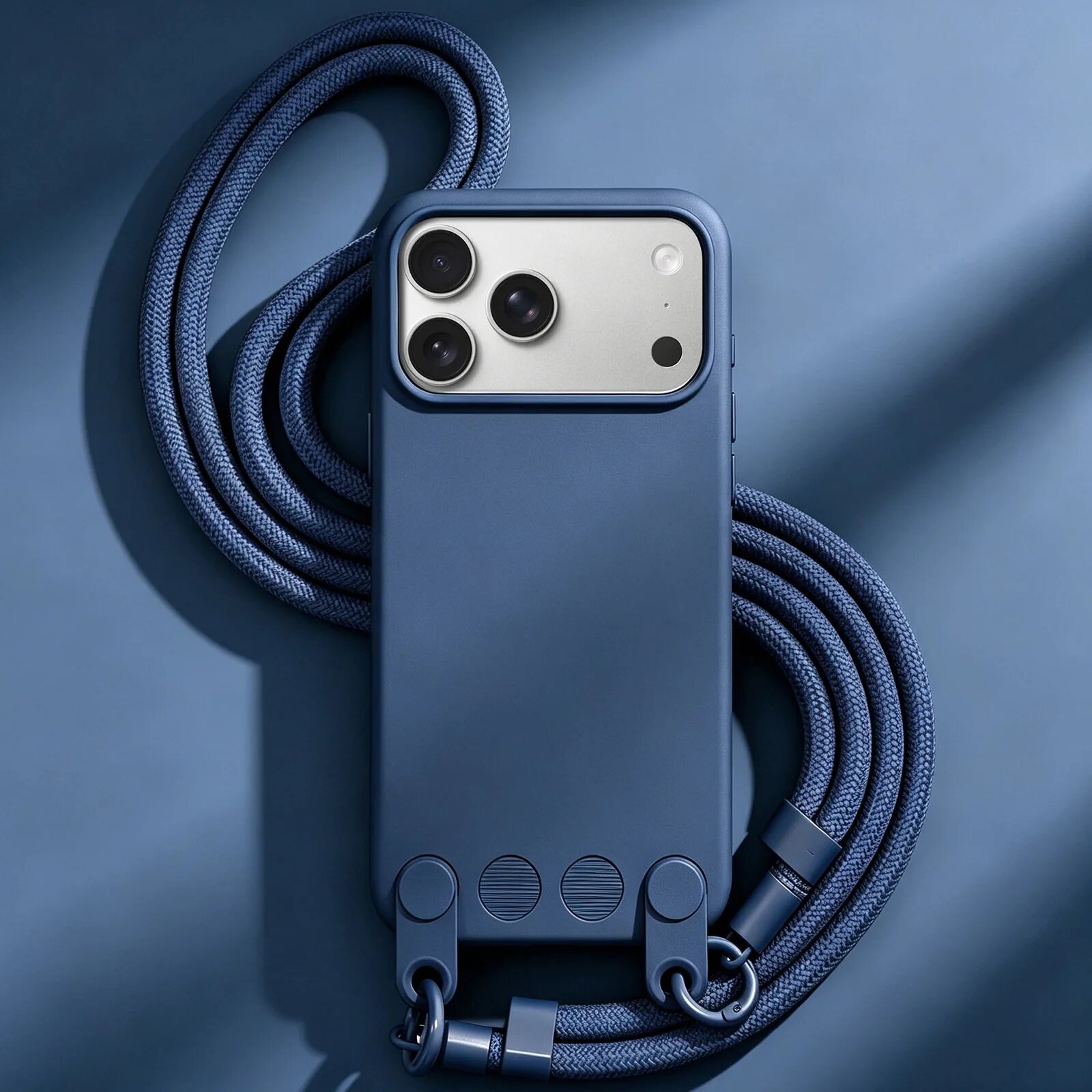 Чехол для телефона с длинным ремешком через плечо, приятный iPhone17 Про Макс, Синий, Dark Blue GS