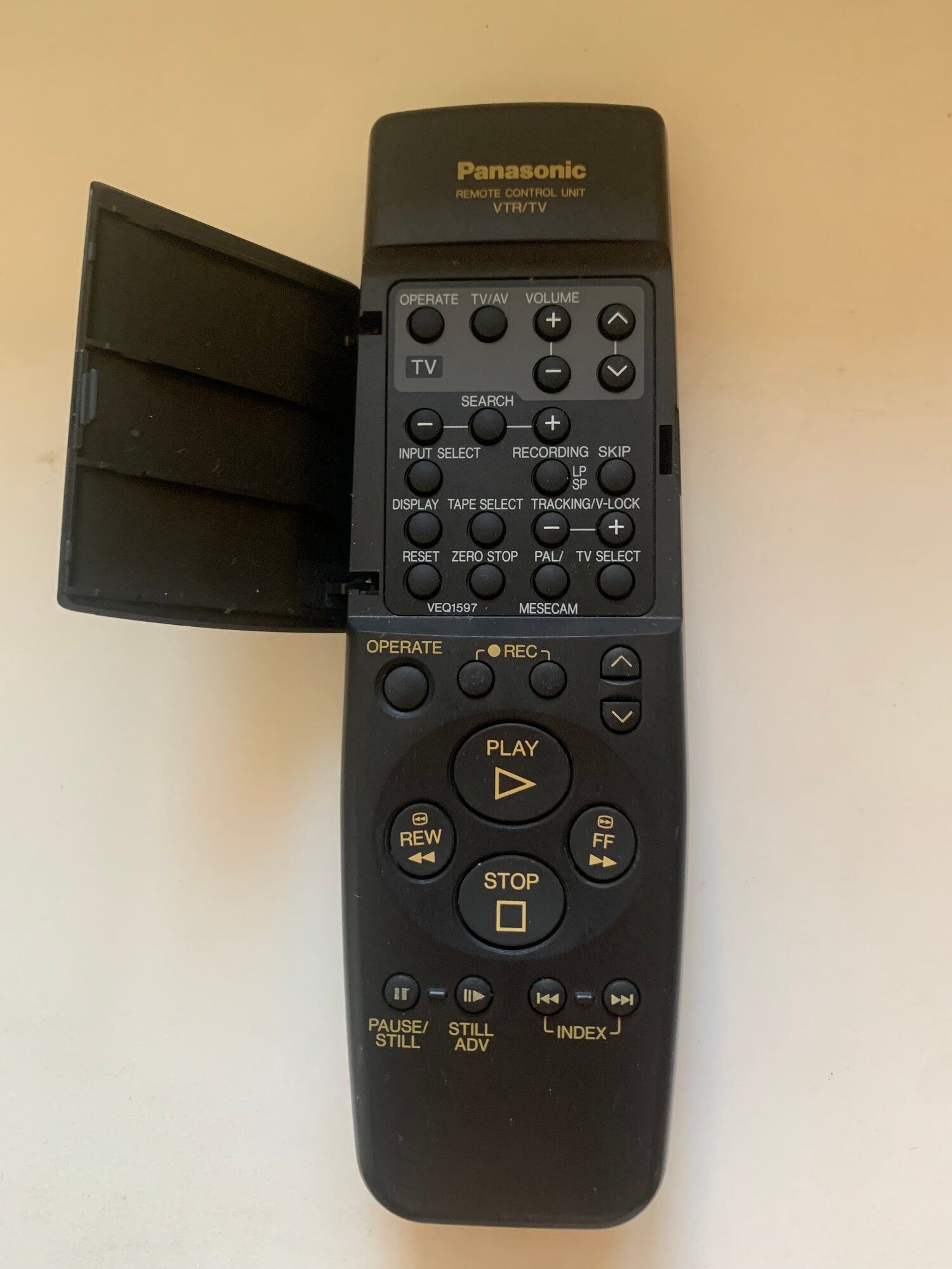 Panasonic VEQ1597 пульт для видеомагнитофона