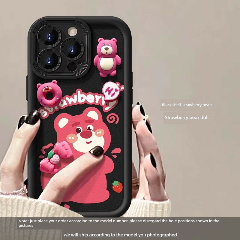 Силиконовый чехол для iPhone 17 Pro Max с фигуркой мишкой-клубникой, классический черный, амортизирующий удары