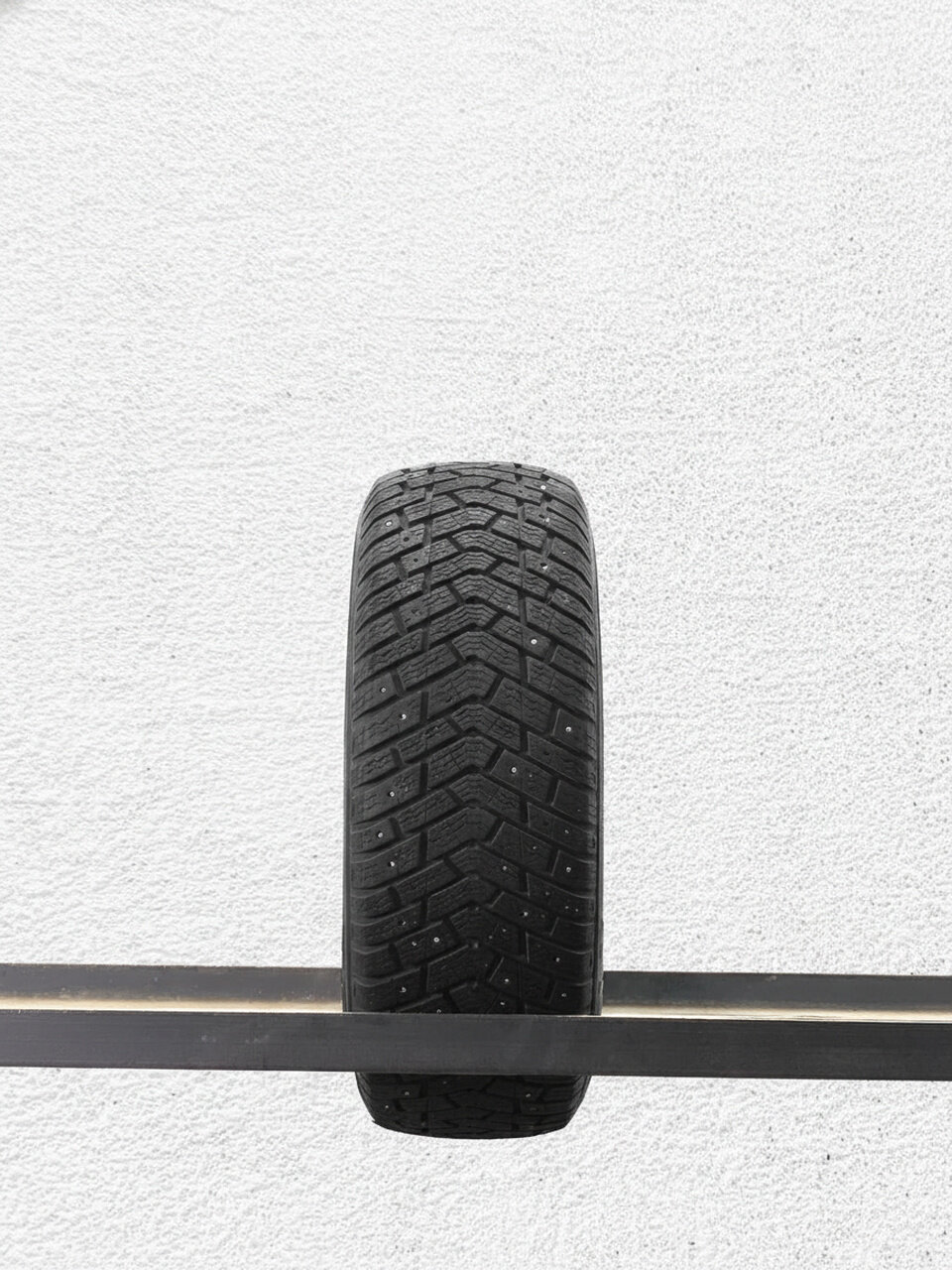Зимние шины шипованные Kelly Winter ice 195/60 R15 25% износ DSV053