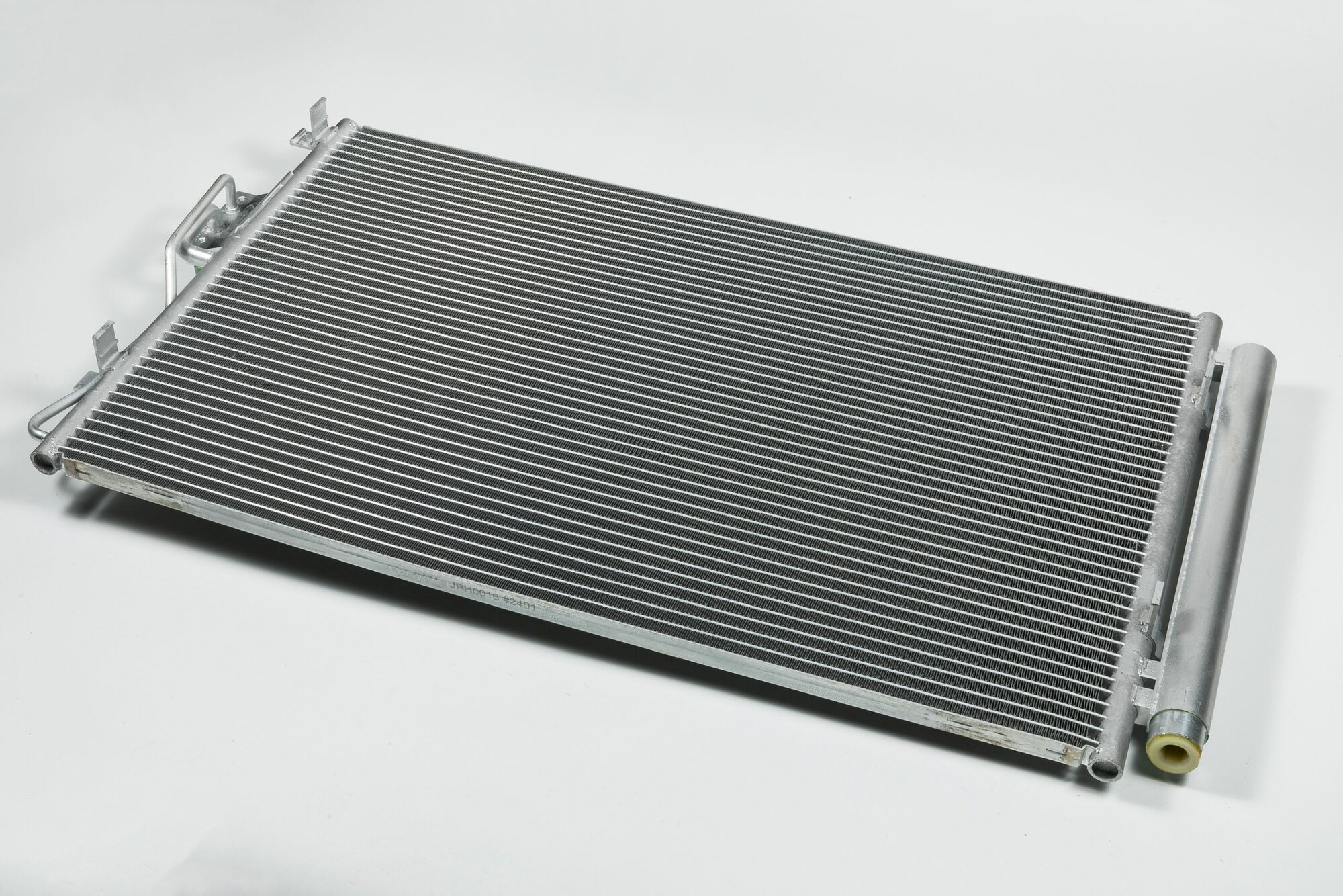 Радиатор кондиционера, для Хендай Санта фе 2 2010-2012 OEM 976061U100 976061U100AS 97606U100 арт JPH0016
