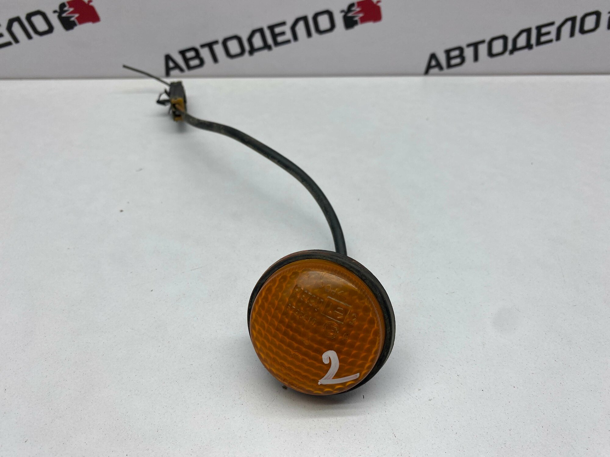 Повторитель поворота в крыло Nissan Micra K11C