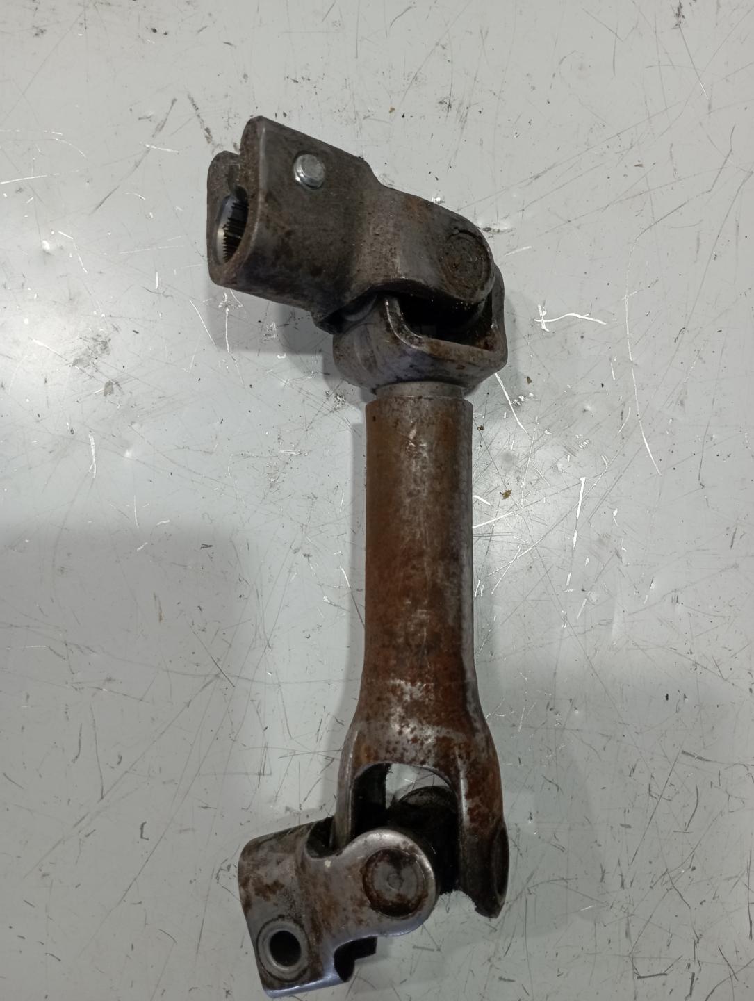 Рулевой карданчик Opel Astra G (1998 - 2009) 90538700
