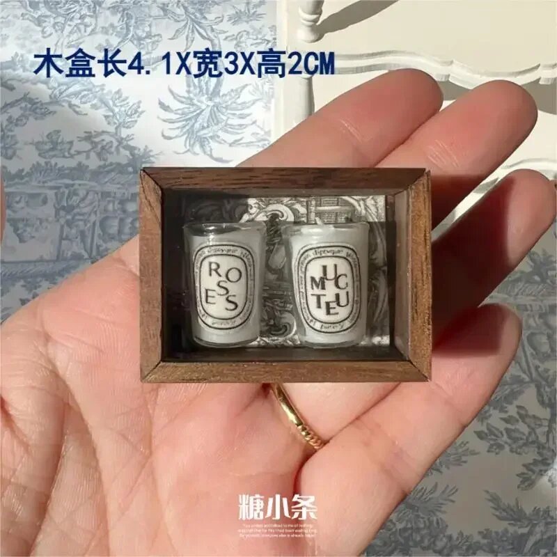 Миниатюрные деревянные подсвечники 1:6 a set