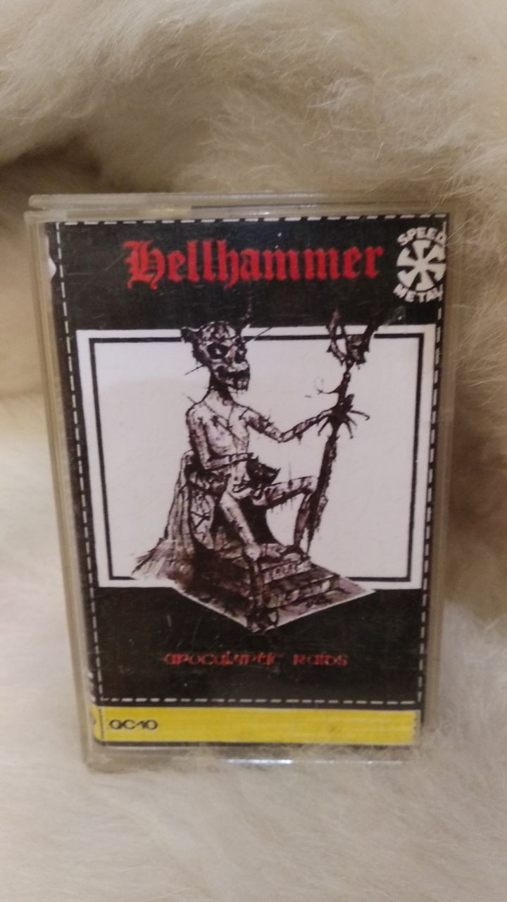 Аудиокассета (Black Metal) Hellhammer - Apocalyptic Raids 1984