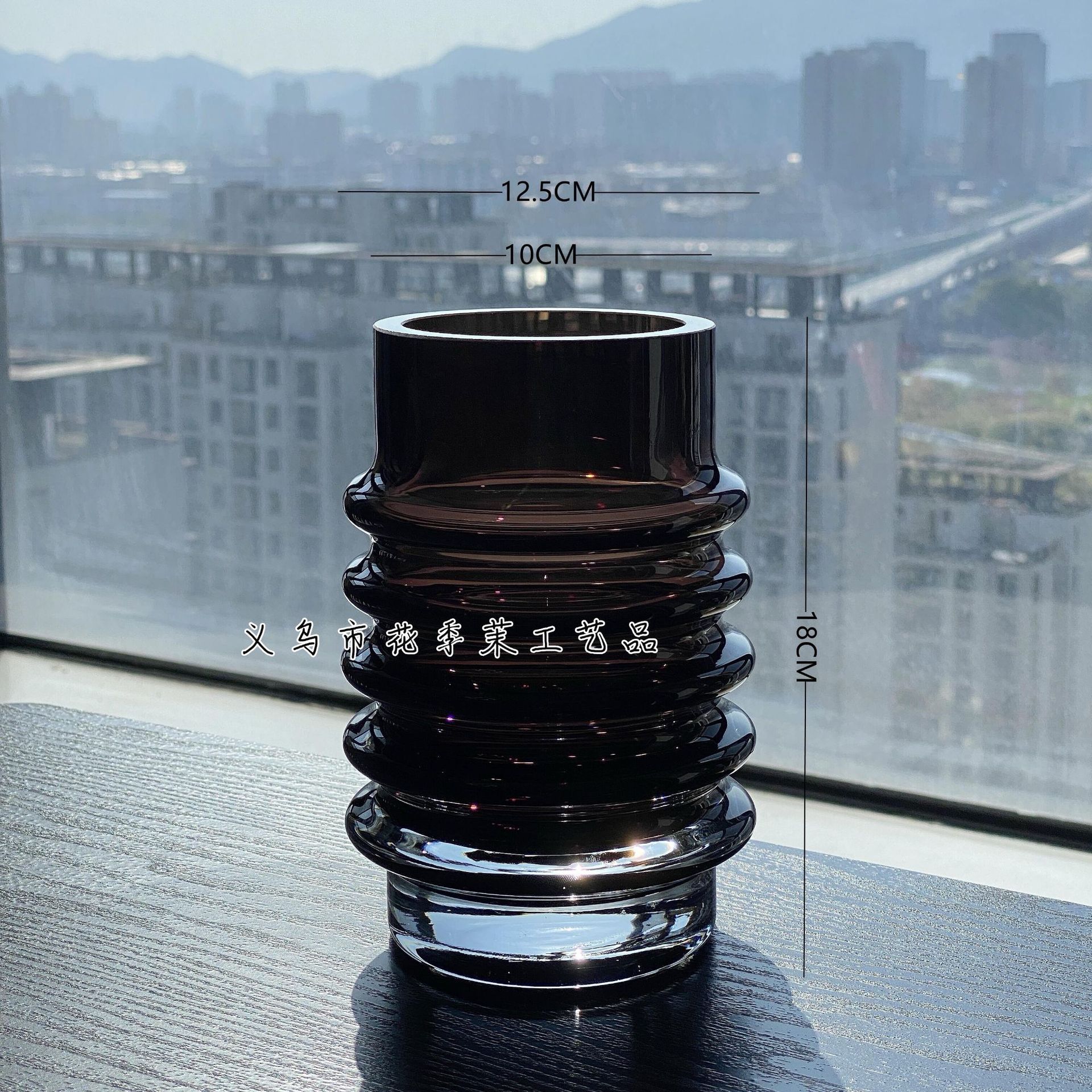 Датский оригинальный импорт HC30070 спиральная прямая коричневая стеклянная ваза для декора интерьера