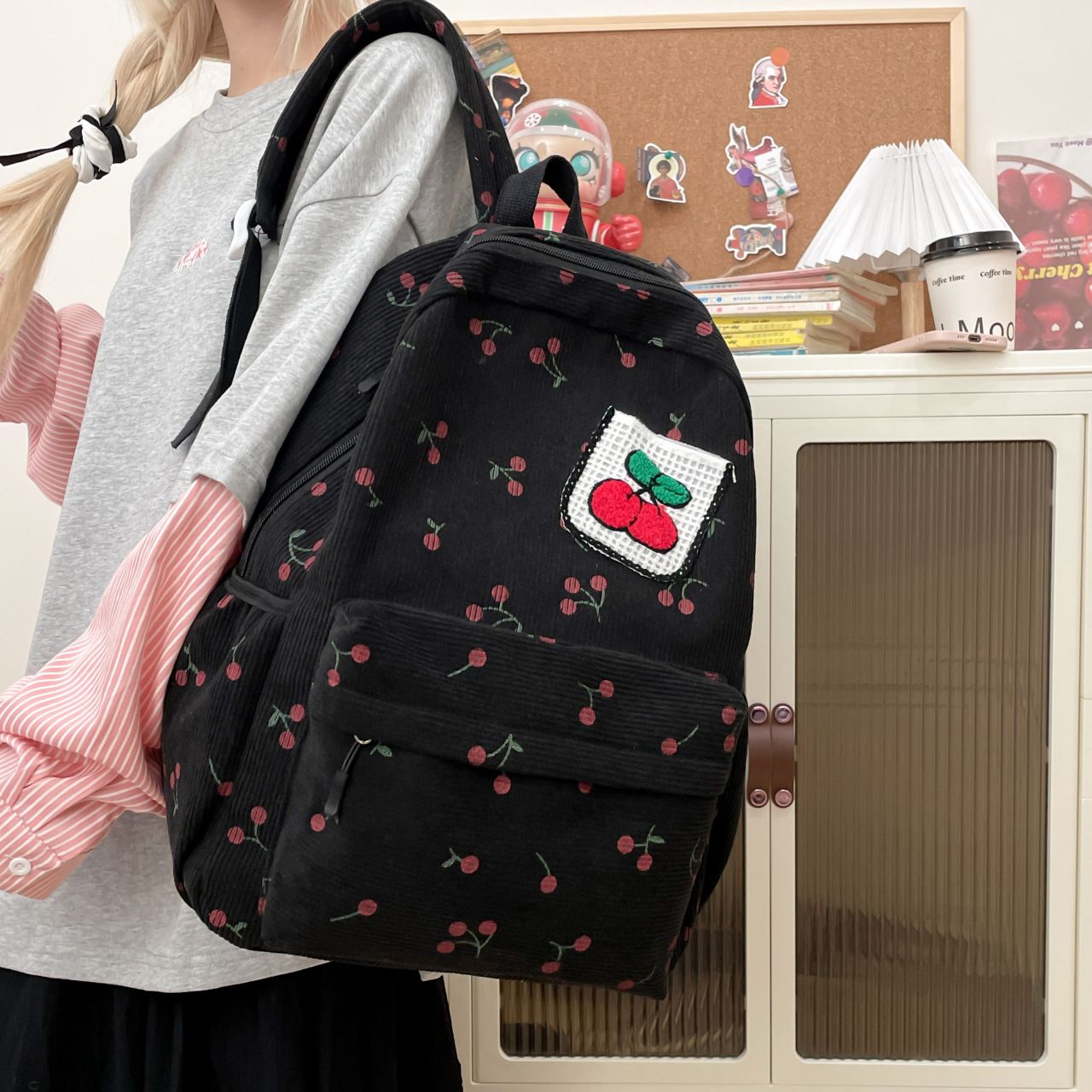 Рюкзак детский SYJWY вельветовый 44x31x14 см, чёрный, маленький до 20 л, фурнитура ABS-пластик, вес 520 г, для девочки