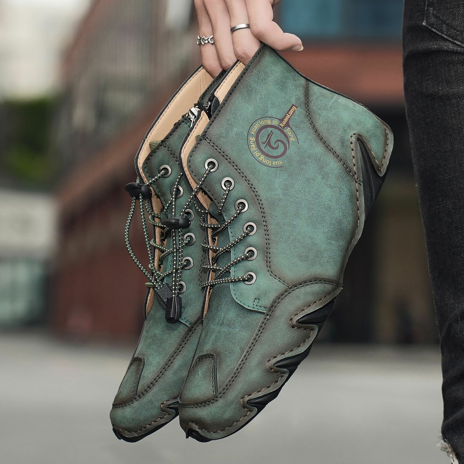 Полусапожки осень-зима новые высокие туфли большого размера повседневные ботинки плюс бархатные ботинки Martin теплые мужские туфли