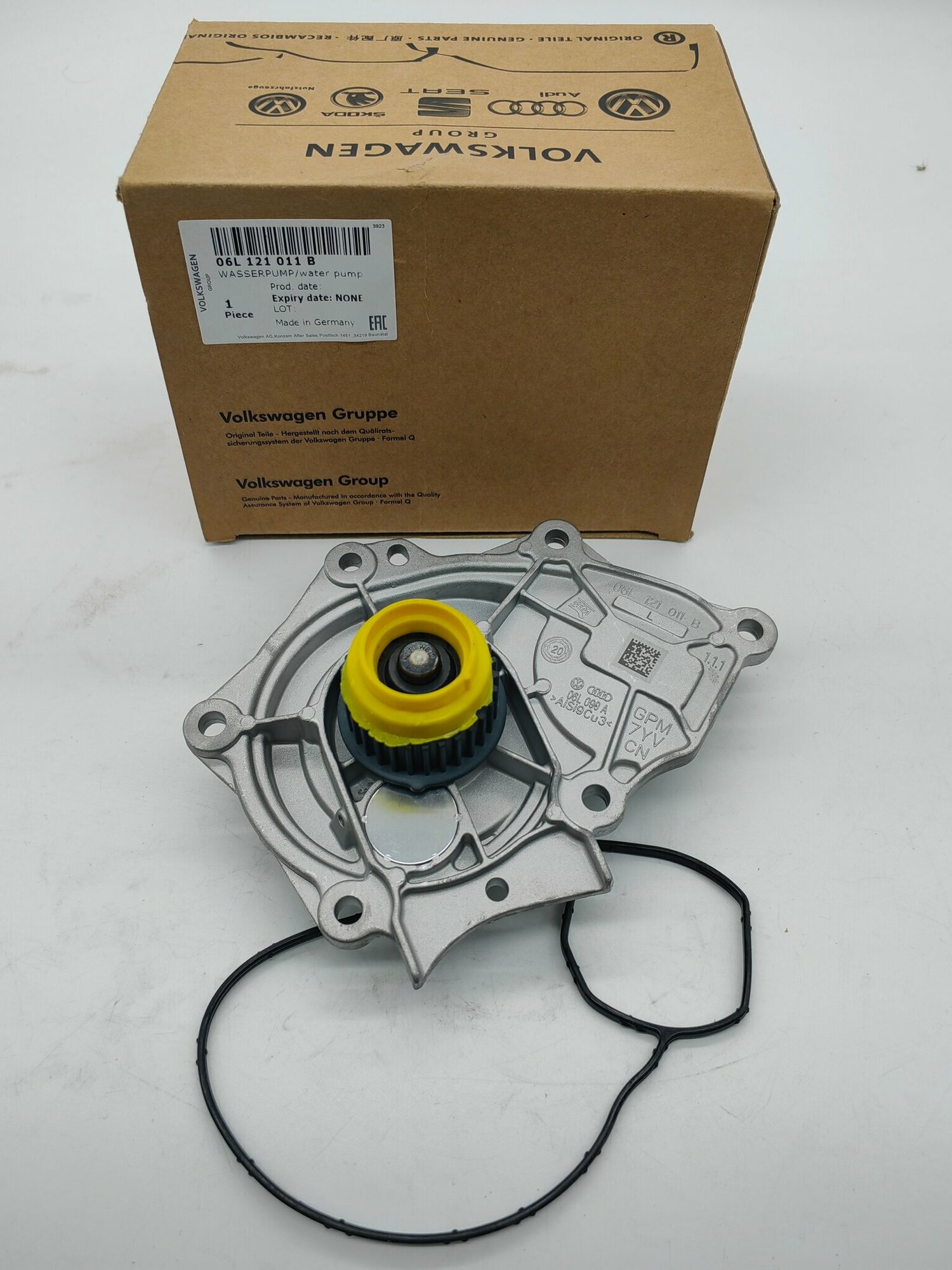 VAG Помпа VAG Арт. 06L121011B