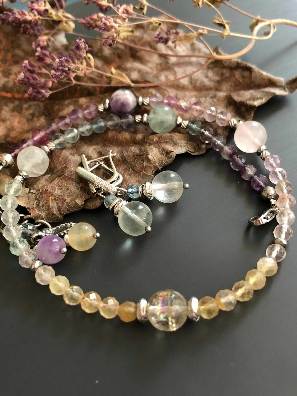 Комплект бижутерии: колье, аметист