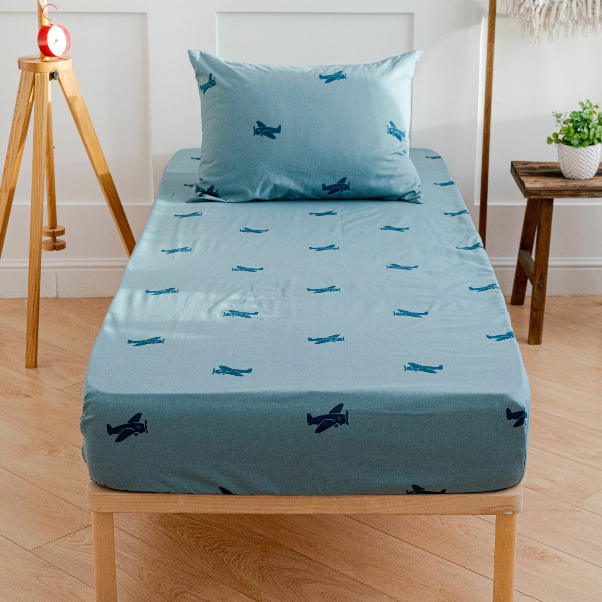 YERRNA Простыня на резинке 90х200+26 см, аналог икеа, 100% хлопок, перкаль, самолеты