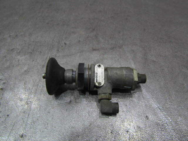 Клапан пневматический WABCO, DAF CF85