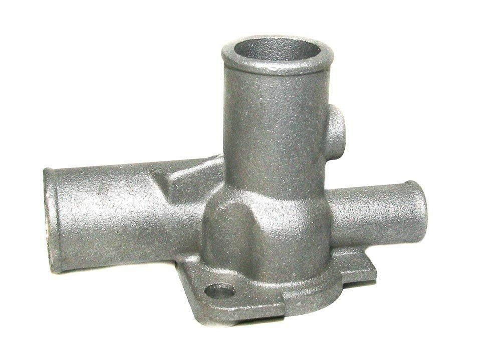 Патрубок головки блока 2108 99 выпусной. АвтоВАЗ 21080130301410