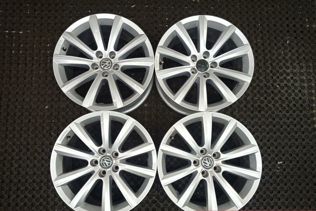 Колесные диски Volkswagen 18x8 PCD 5x112 D66.6 ET25 Серебристый (оригинал)