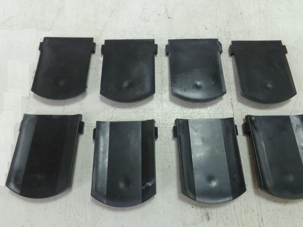 Пластина межлистовая рессоры ГАЗ 31105 (8 шт, на 1 рессору), пластик