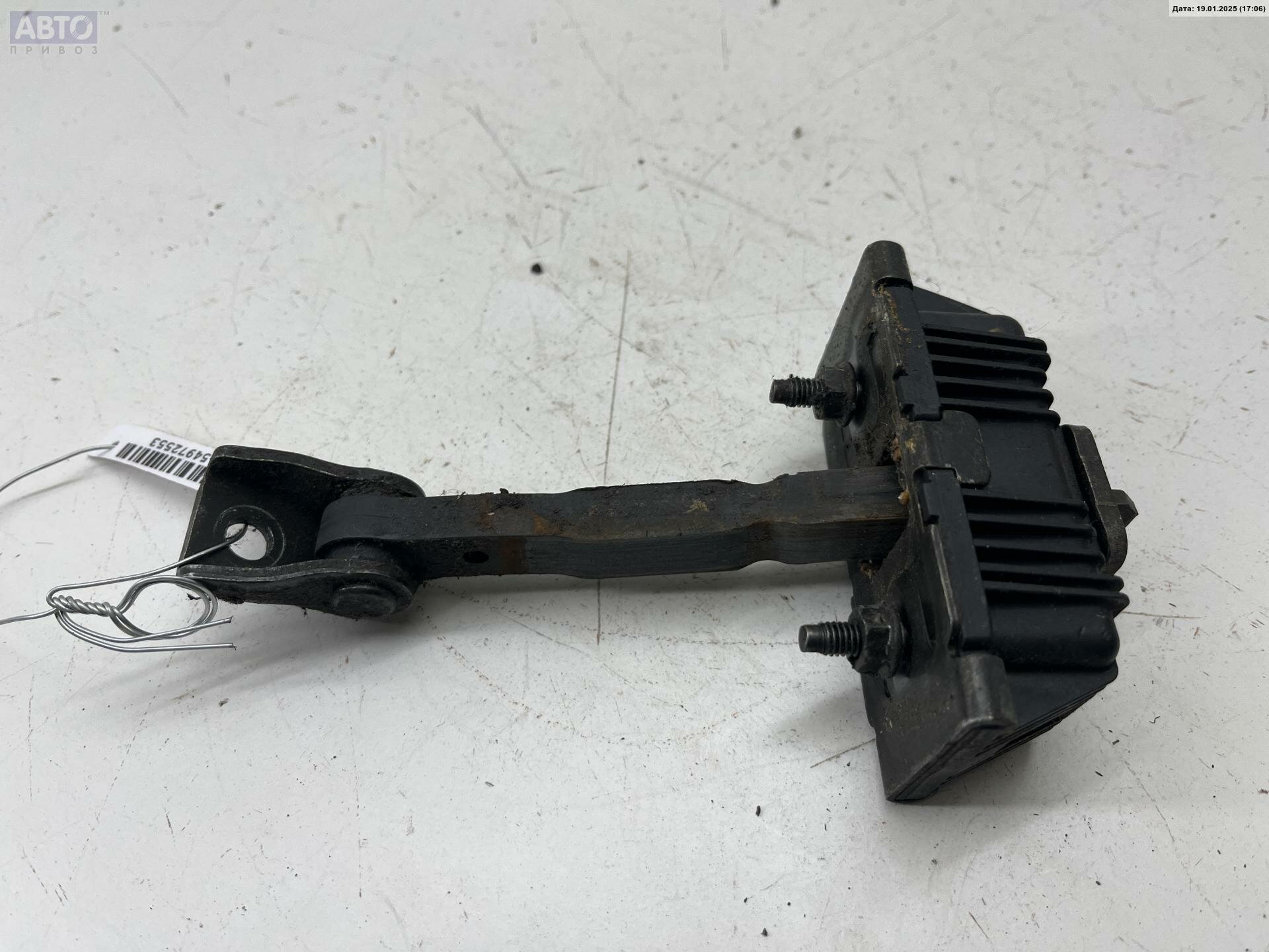 Ограничитель открывания двери передней Toyota Avensis (2003-2008)