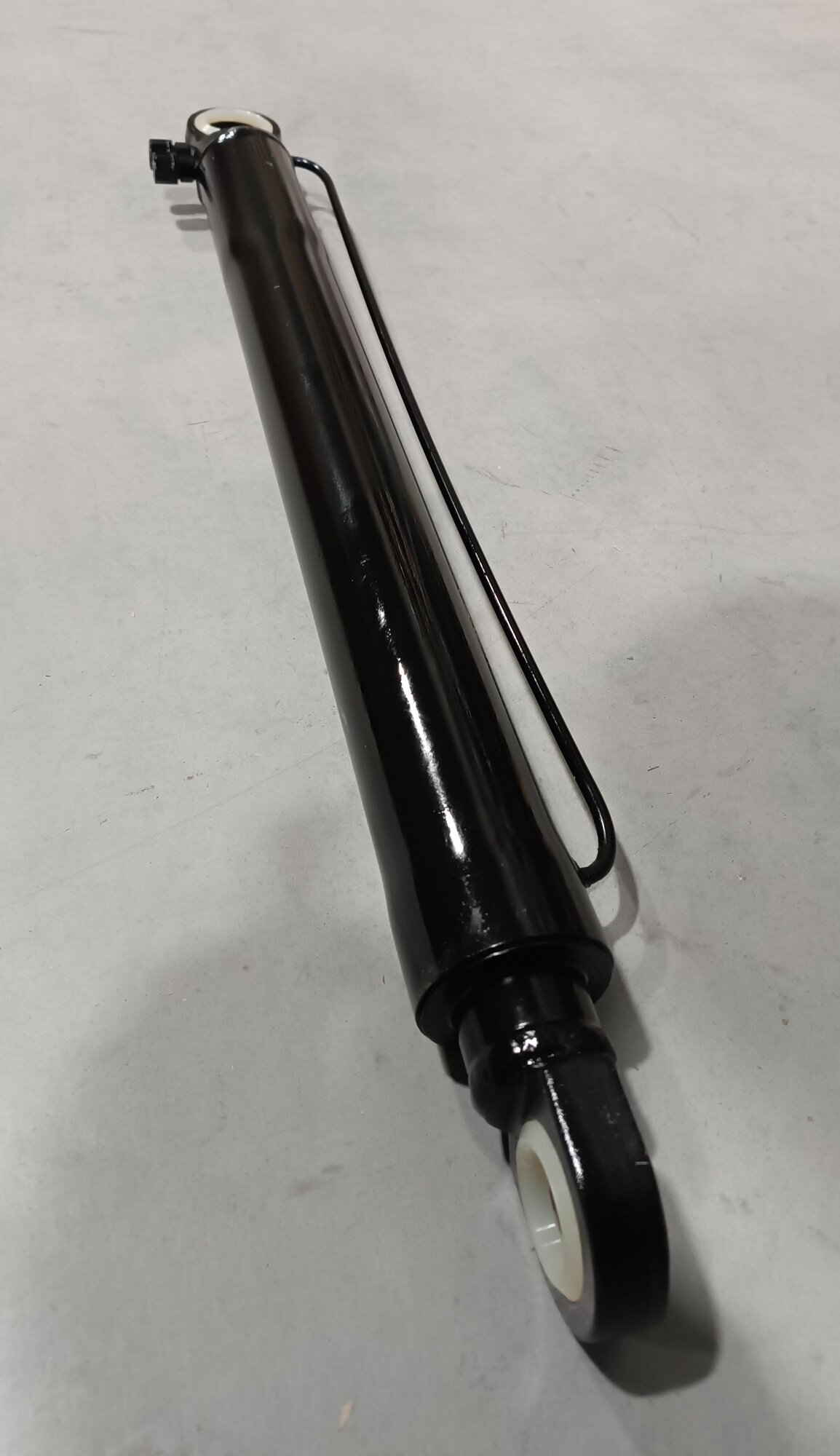 Цилиндр подъема кабины Volvo FH12 , арт. 731887 Errevi