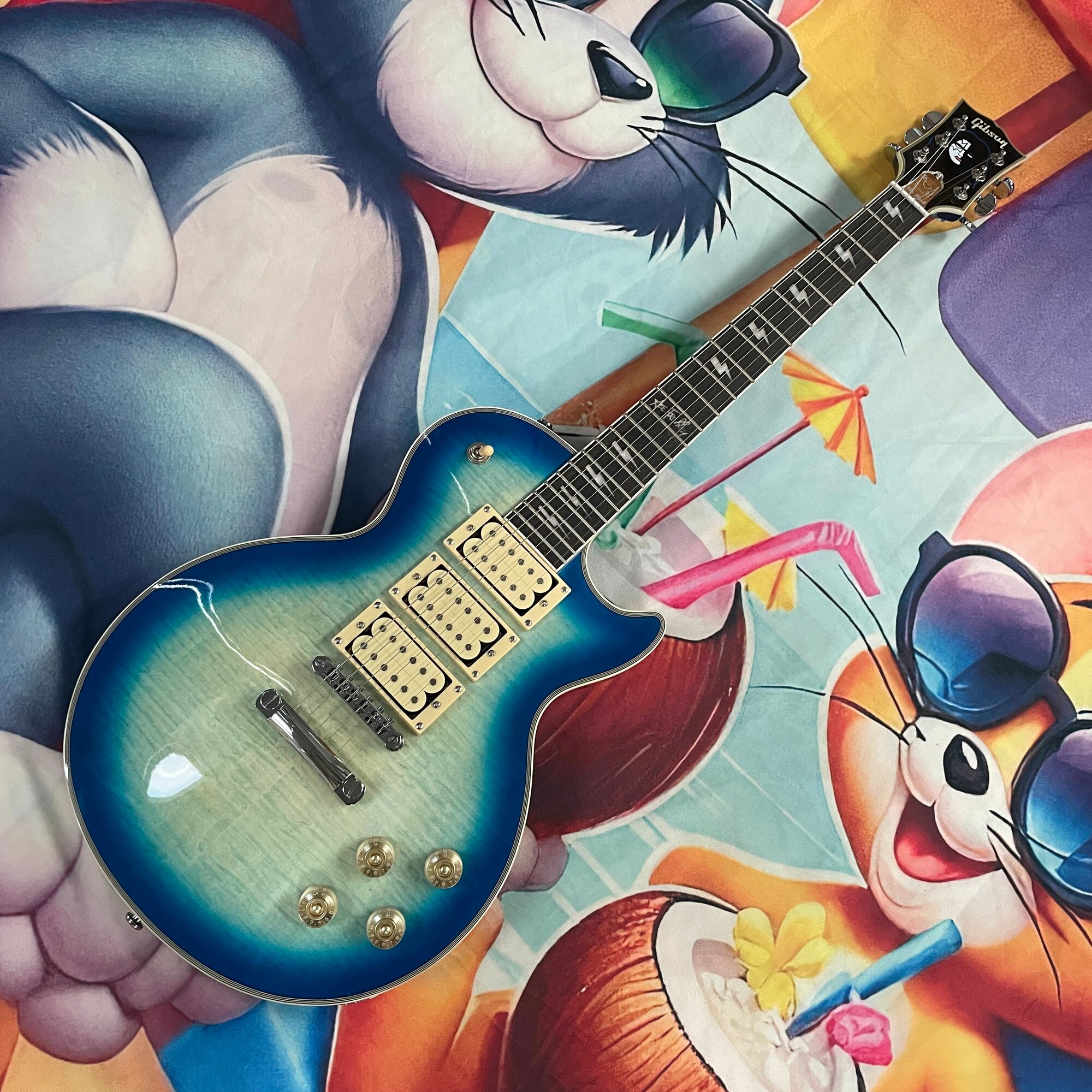 Электрогитара LP 6-струнная, корпус Махагони