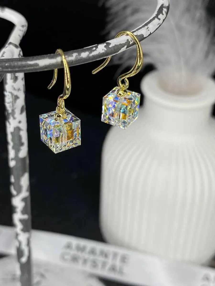 Серьги Amante crystal, размер 7 мм, фиолетовый, желтый, синий, белый