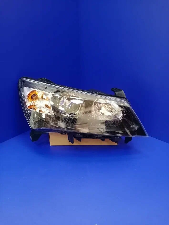 Фара Джилли Эмгранд ЕЦ7 седан Emgrand EC7 правая сторона