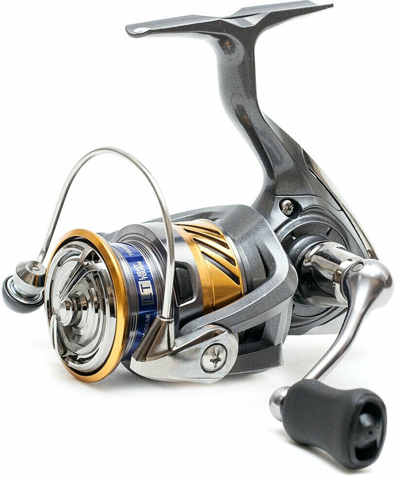 Катушка безынерционная Daiwa 20 LAGUNA LT 3000-C, цвет серебристый